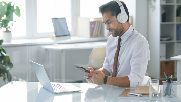 How to Supercharge Employee Communication and Engagement with an ...